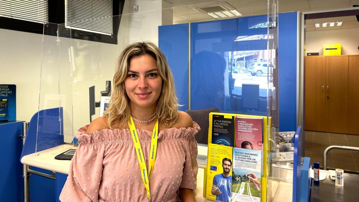Chi è Eluisa Lopresti direttrice di Poste Italiane a 23 anni