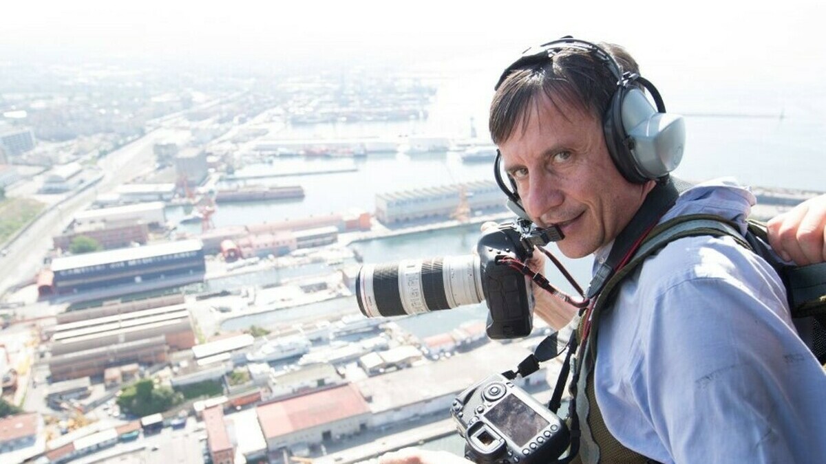 Massimo Sestini è uscito dal coma: "Dove sono i ragazzi che mi hanno ...